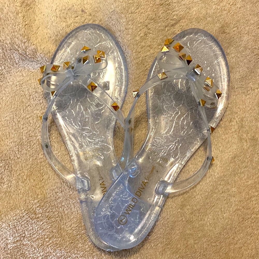 Wild Diva Studded Jelly Flip Flop Sandals Size 7 - Gem